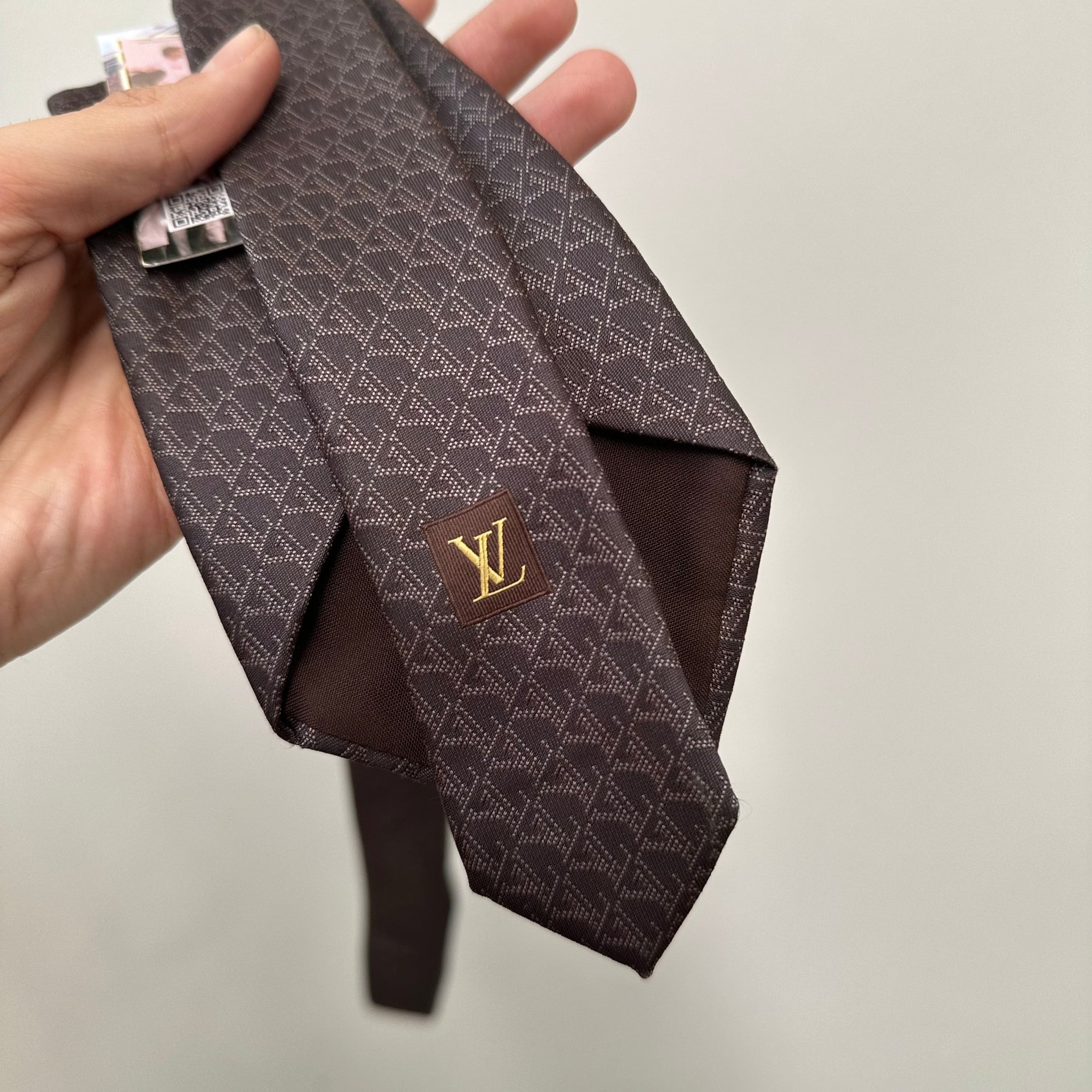 Louis Vuitton LV Monogram Tie – Curated by Charbel