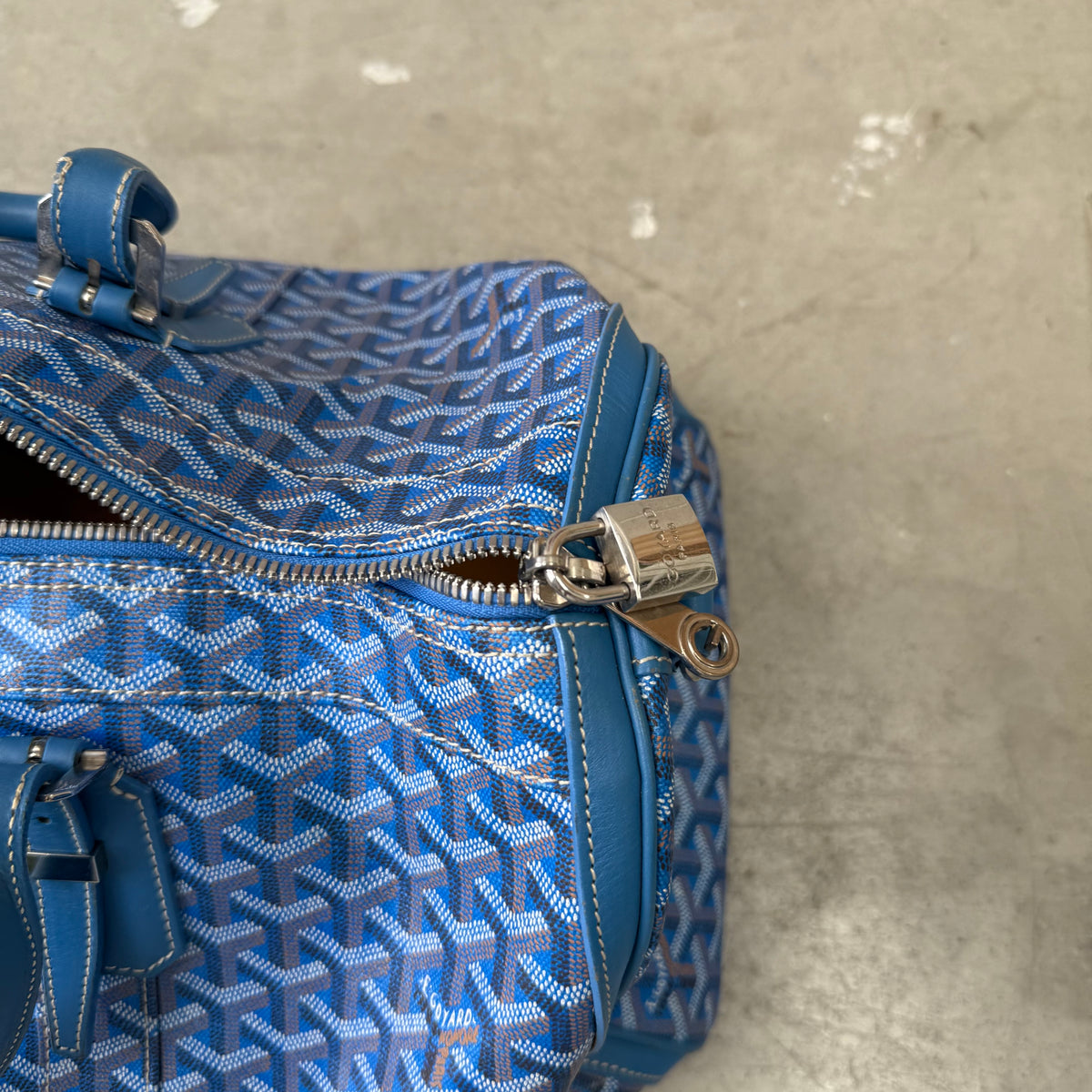 Goyard Croisière Blue Duffle Bag – Curated by Charbel