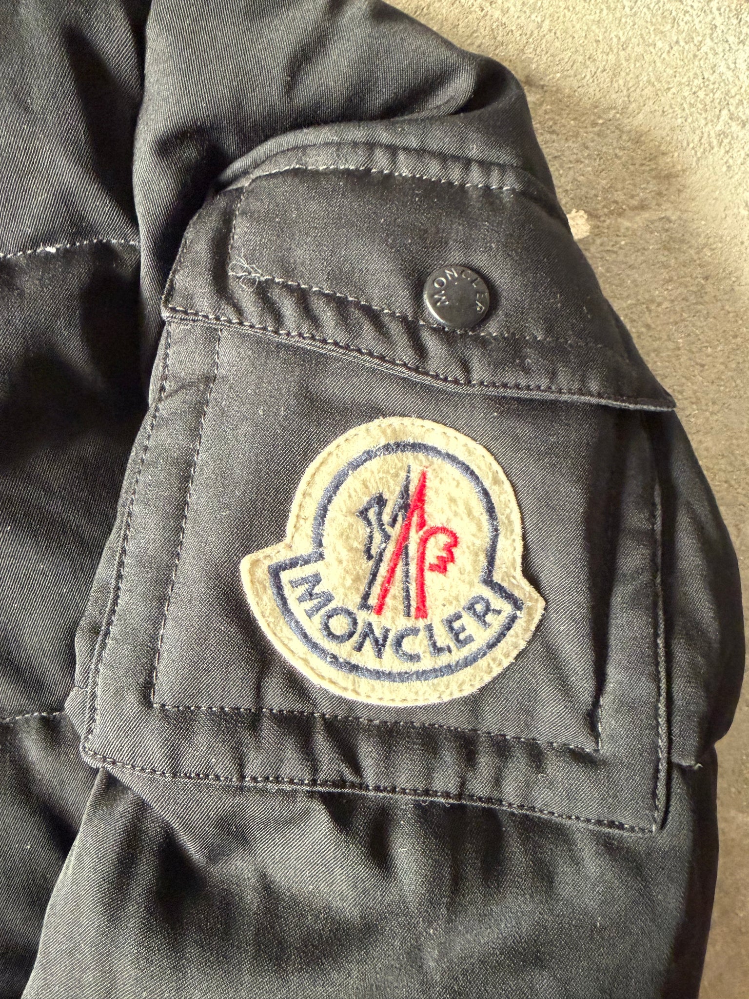 Moncler x Junya Watanable CDG Down Puffer Jacket Black (SIZE XS ...
